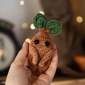 Crochet Mandrake Plant PATTERN, Amigurumi Baby Mandrake Root With Booty ...