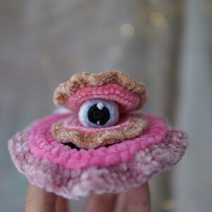 Plush Oyster No-sew Crochet PATTERN, 2 in 1 Pretty and Creepy Halloween ...