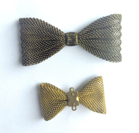 Vintage Gold Toned Chainmail Ribbon Bows in 2 sizes — Vintage Curated ...