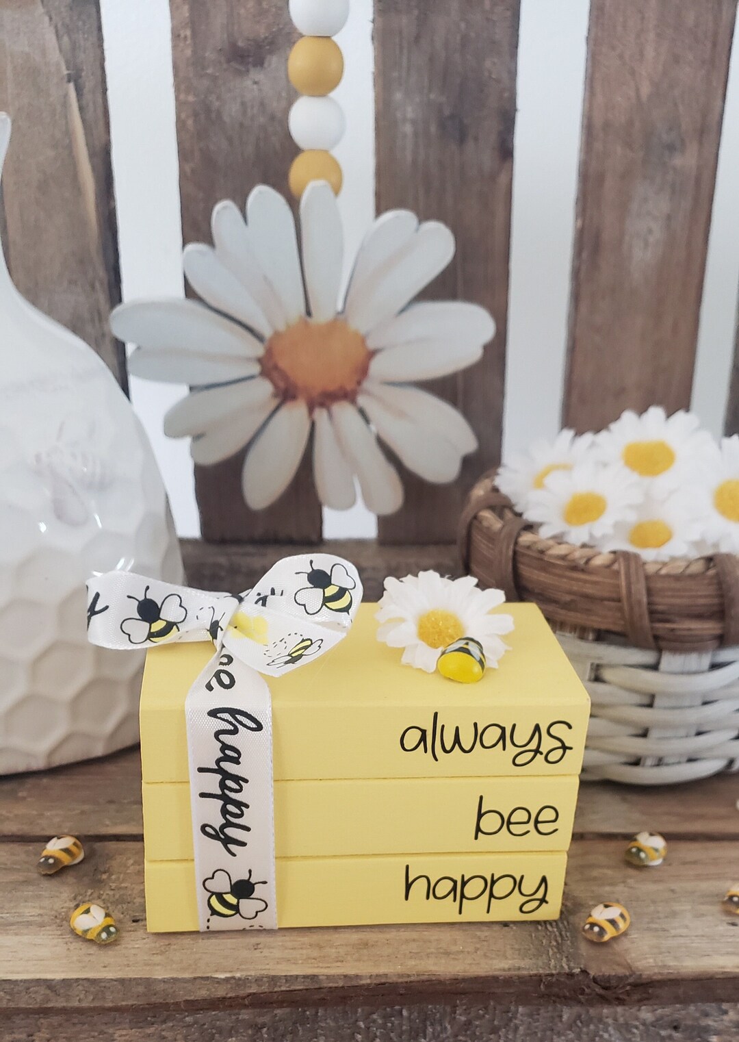 Bee Mini Book Stack/bee - Etsy