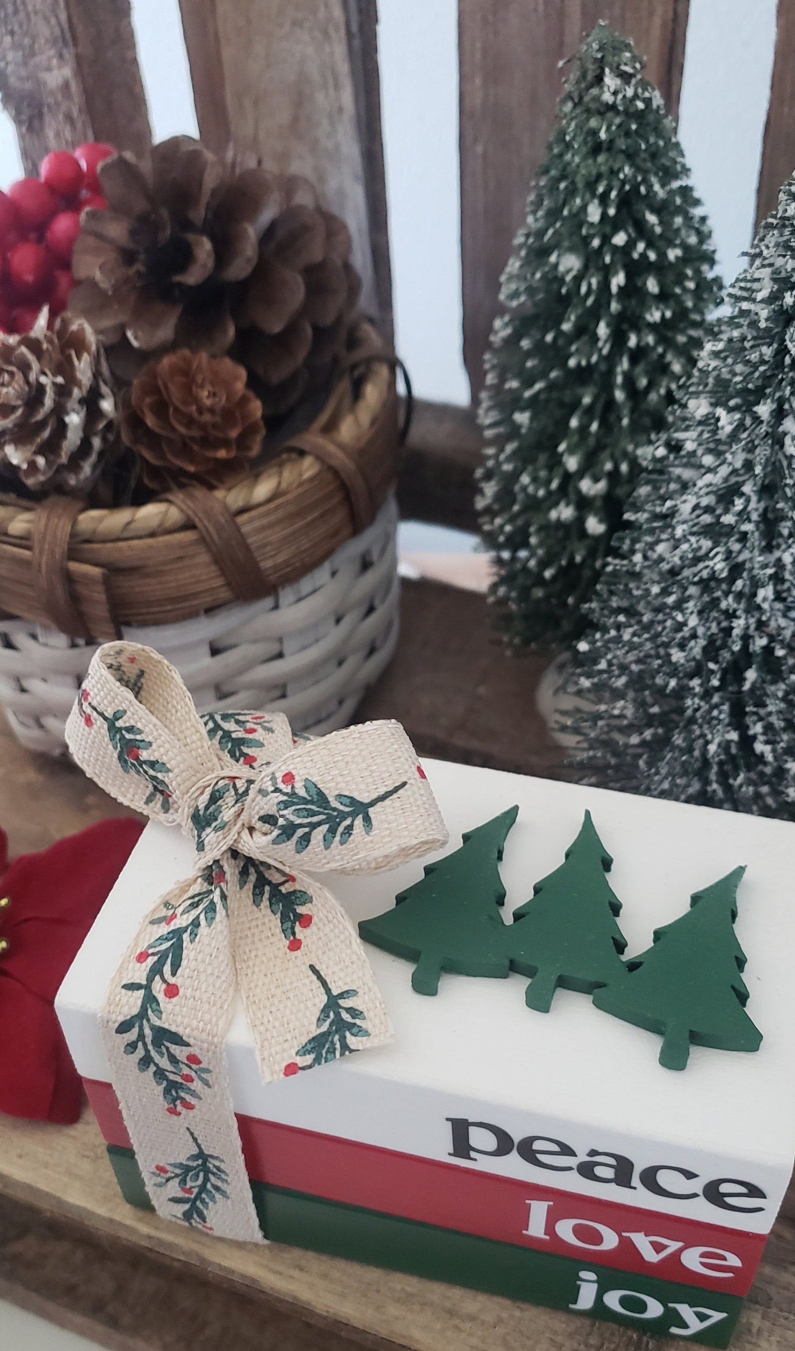 Christmas Mini Book Stack/christmas Trees/farmhouse/tiered - Etsy