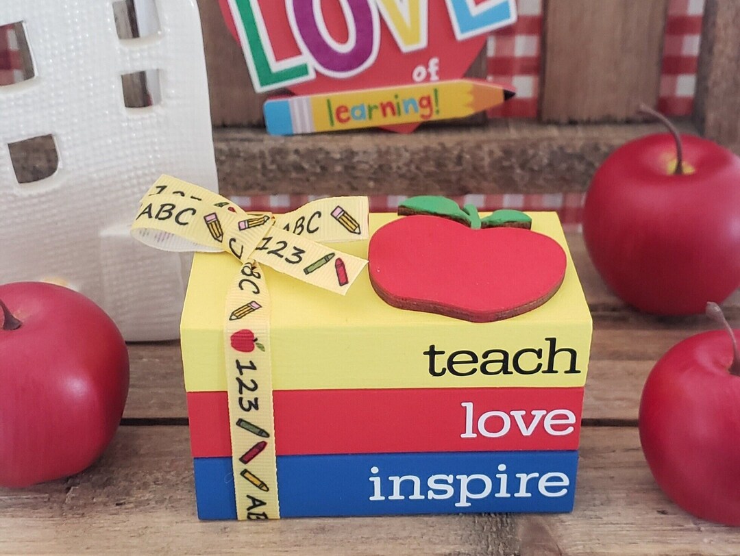 Back to School Mini Book Stack/teach Love Inspire/apple/teacher Gift ...