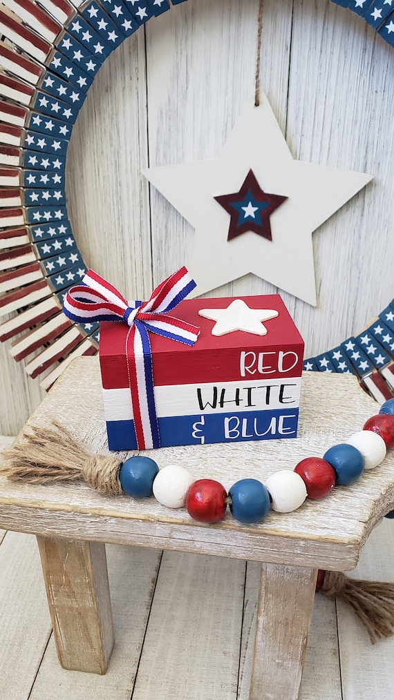 Patriotic Mini Book Stack/4th of July/independence Day/red - Etsy