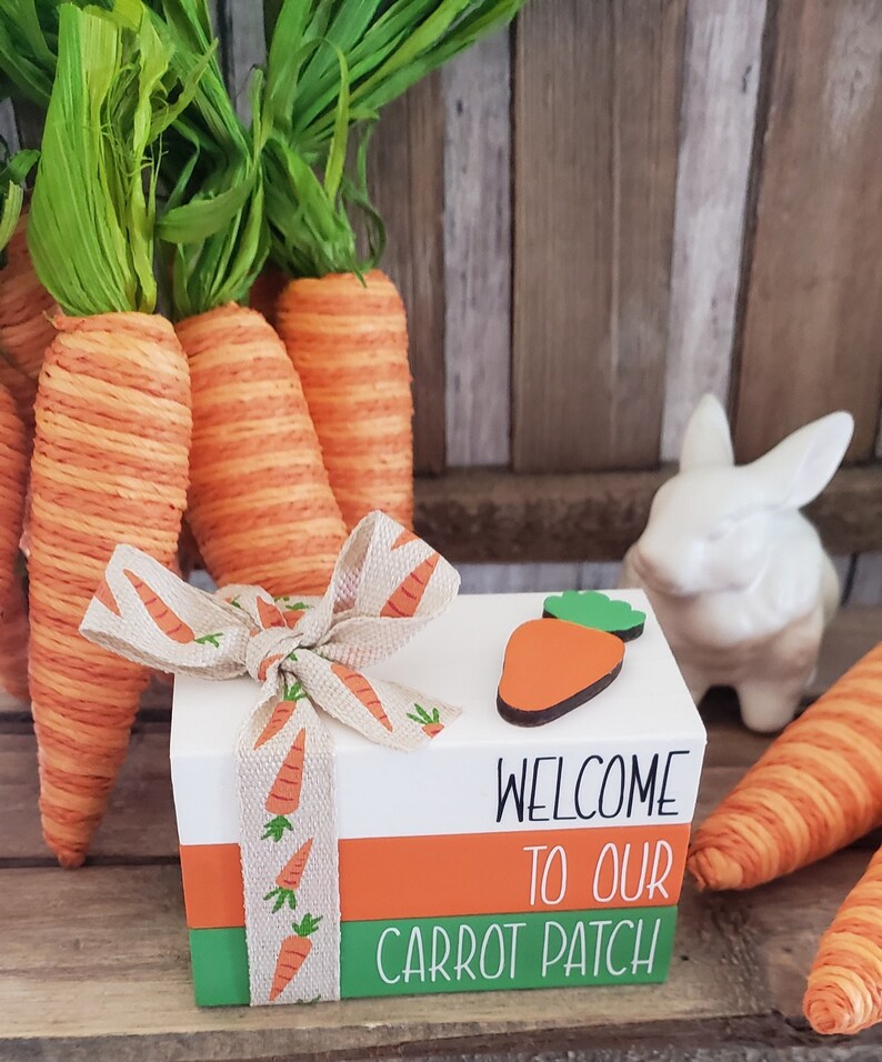 Easter Carrot Patch Mini Book Stack/farmhouse/rae Dunn - Etsy