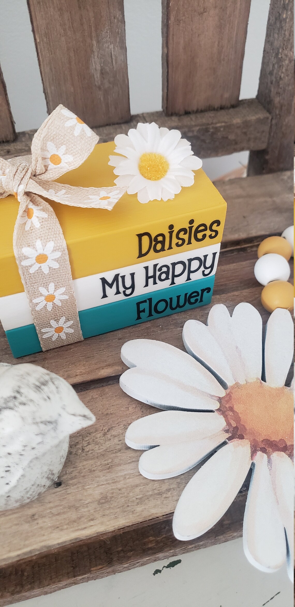 Daisy Mini Book Stack/spring/summer/my Happy Flower/tiered - Etsy