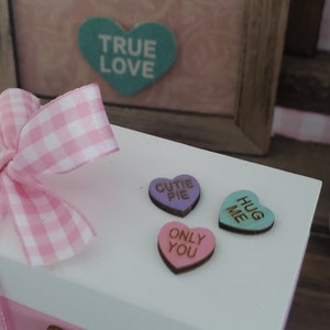 Valentine's Day Conversation Heart Mini Book Stack/i'm Sweet on You ...