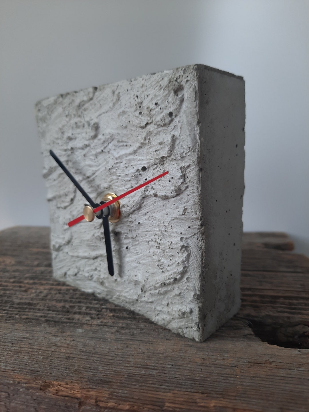 Modern Rustic Standing Concrete Table Clock - Etsy