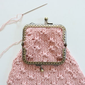 Coin Purse Knit Pattern, Coin Purse Pattern, Knit Clasp Purse Pattern ...