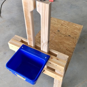 Goat Milking Stand, Goat Plans, Goat Stanchion, Easy DIY, Woodworking ...