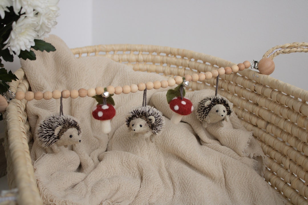 Hedgehog Felt Stroller Garland, Woodland Animals Pram Chain, Red ...