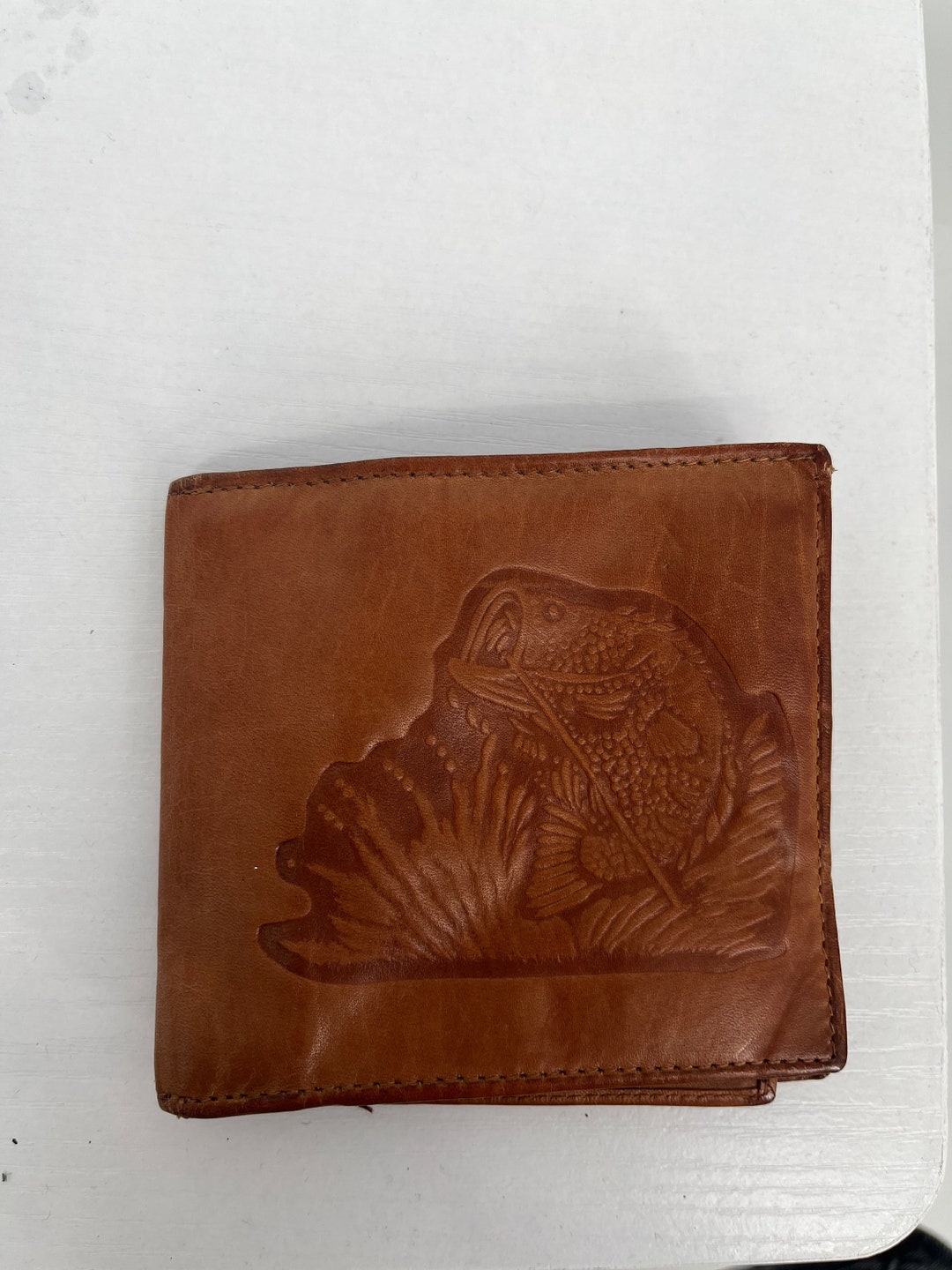 Vintage Leather Bi-fold Bass Fish Wallet \ PLEASE See Item Description ...