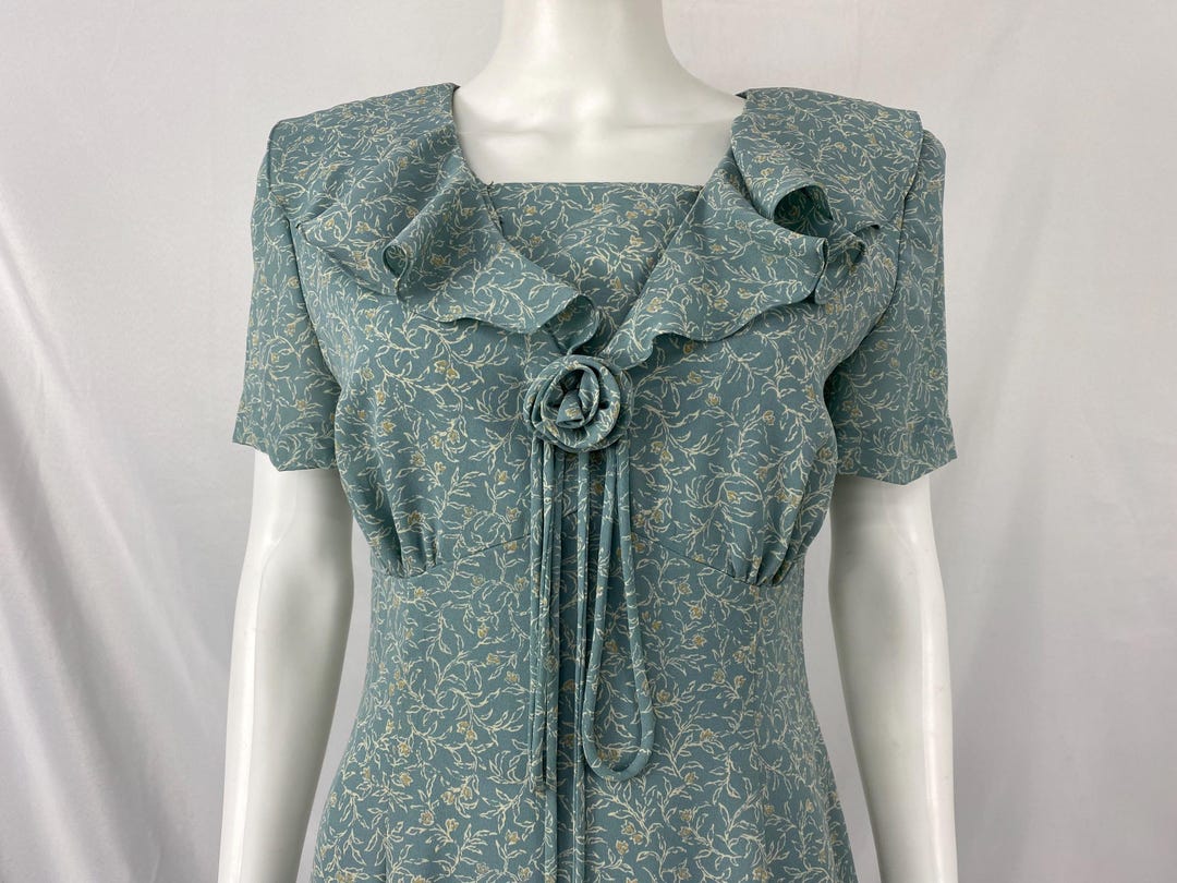 Vintage 90's Light Blue Floral Pattern Dress With Ruffle Collar by ...