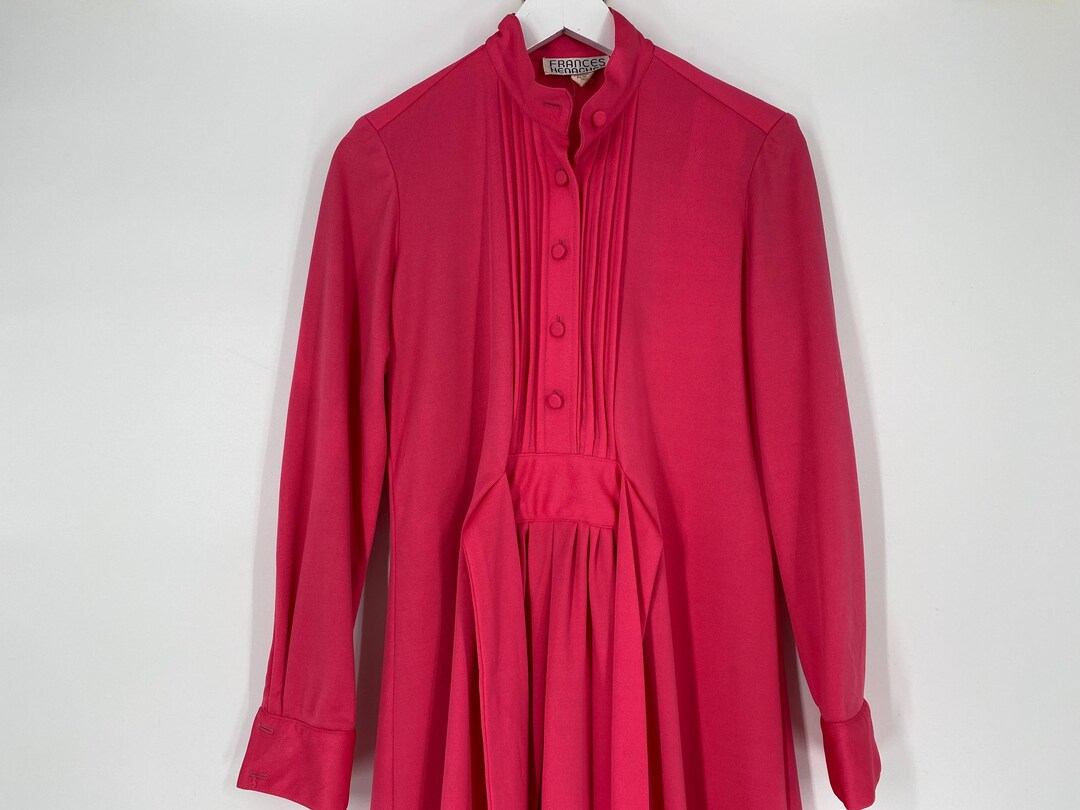 Vintage 70's Pink Dress With Attached Tie Belt by Frances Henaghan ...