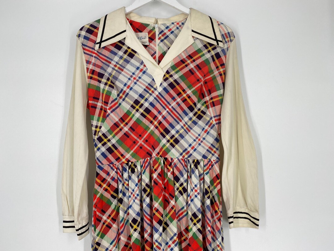 Vintage 70's Light Weight Plaid Pattern Dress by Loll Ease \ Measures ...