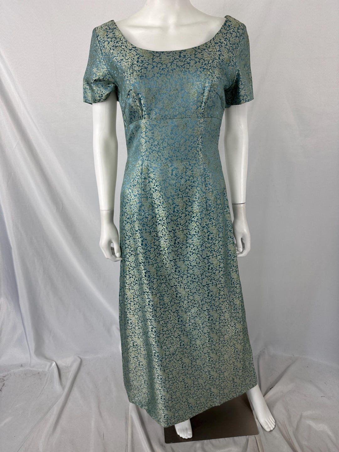 Vintage 60s/70s Blue and Green Ornate Floral Pattern Dress \ Size ...