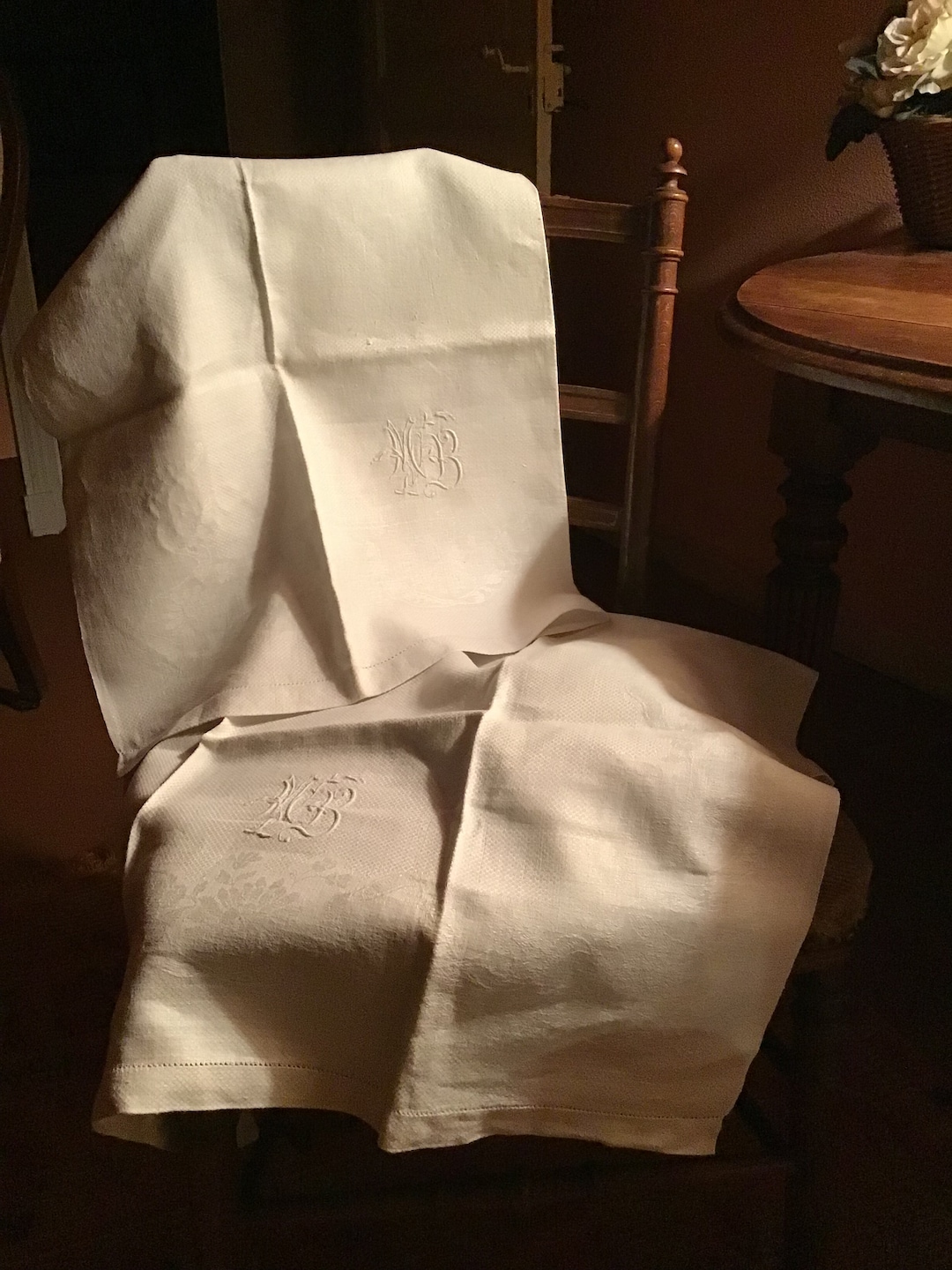 Set of 2 Large Victorian Bath Towels - Etsy