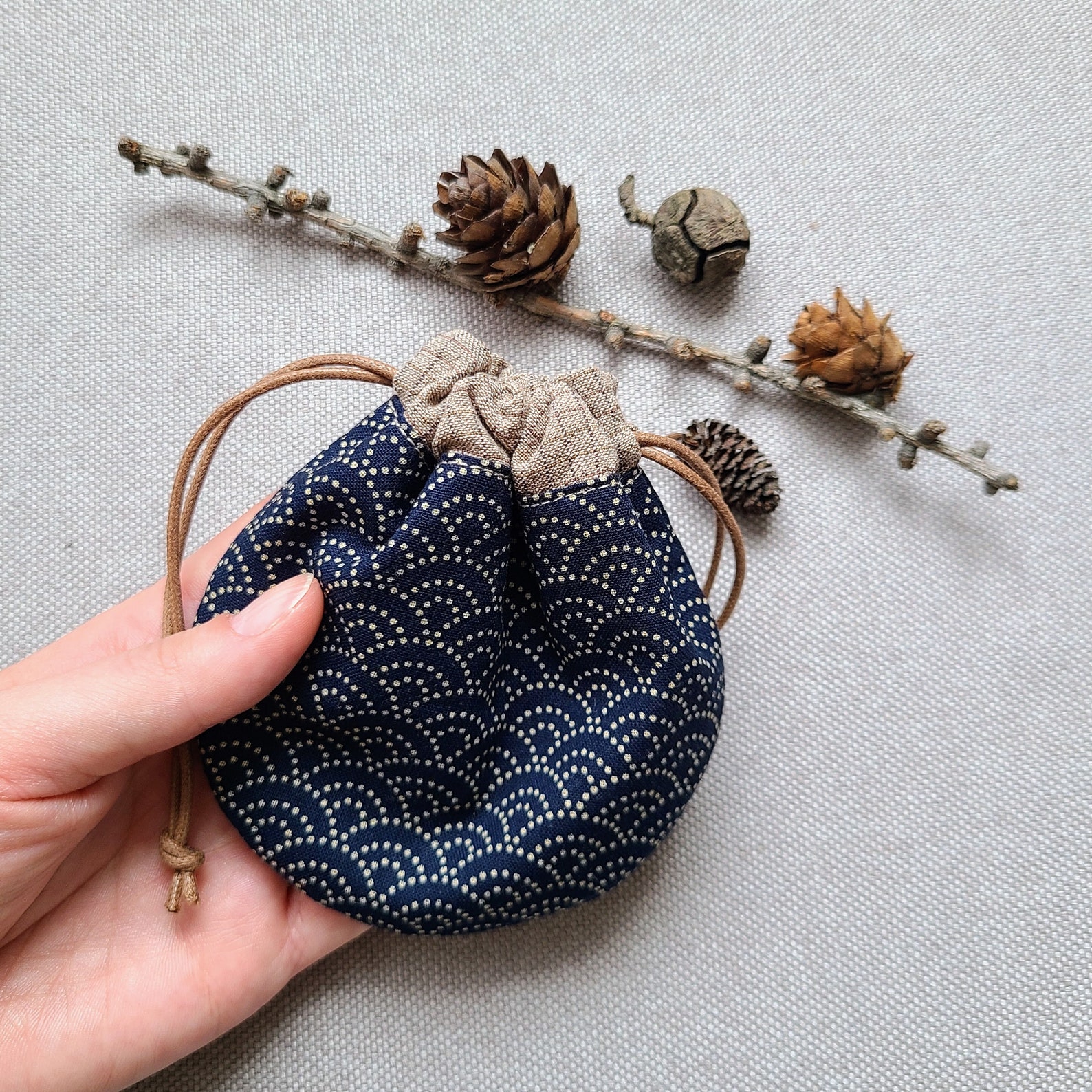 Japanese Mini Pouch, 10cm Handmade Indigo Blue Round Draw-string Bag ...