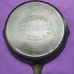 Martin Stove & Range #5 Cast Iron Skillet With Heat Ring Hamburger Logo ...