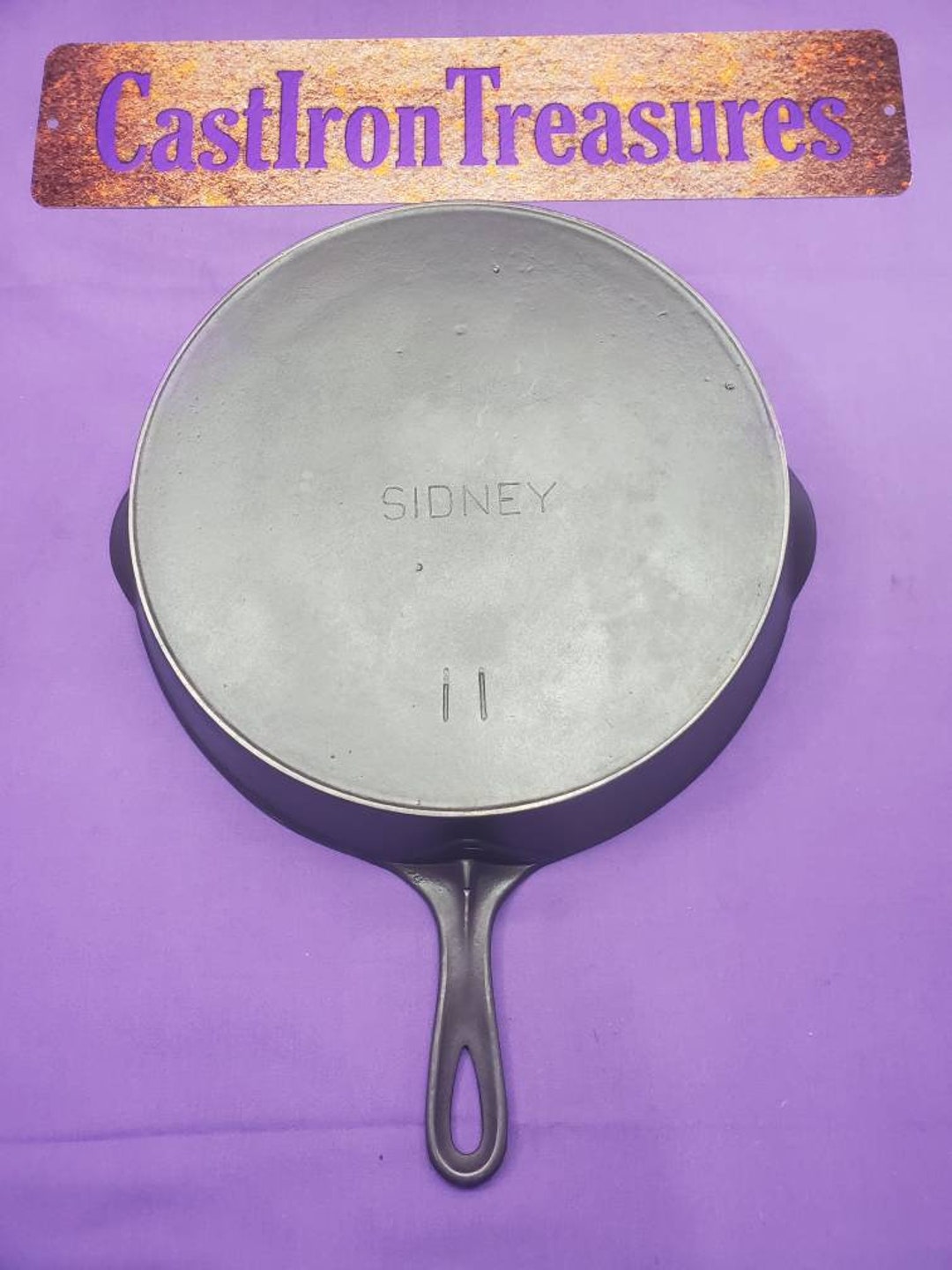 Rare Sidney Hollow Ware 11 Cast Iron Skillet With Heat Ring Center Logo ...