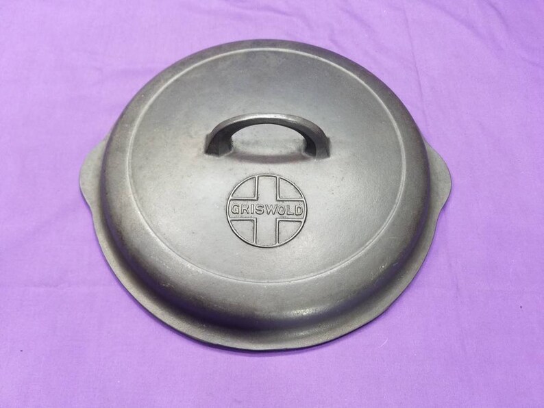 Excellent Griswold #8 Cast Iron Button Logo Skillet Cover High Dome ...