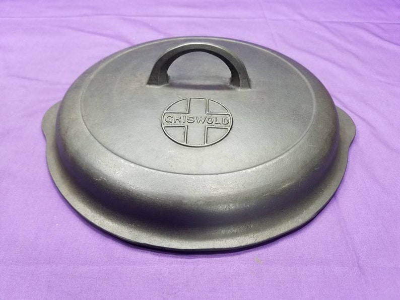 Excellent Griswold #8 Cast Iron Button Logo Skillet Cover High Dome ...