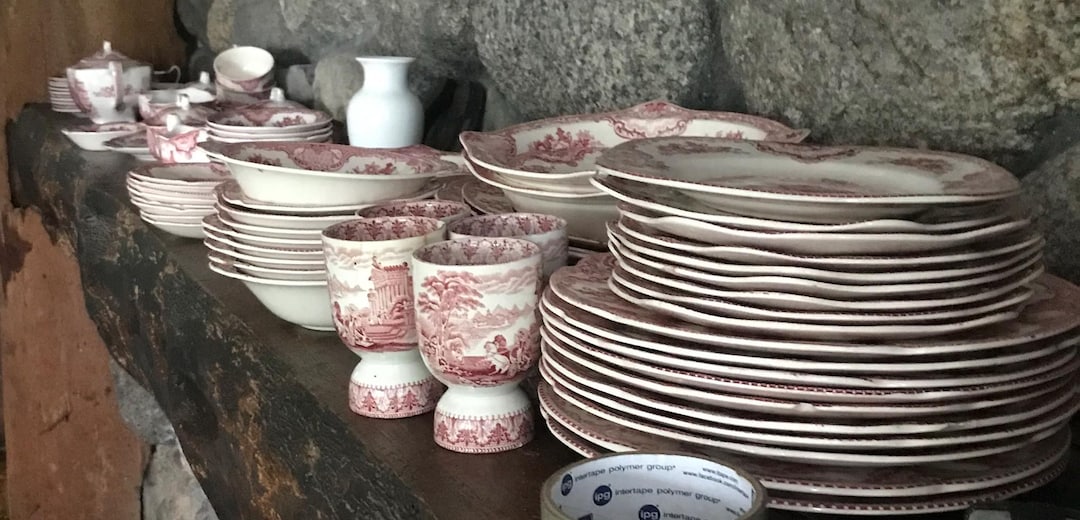Vintage Johnson Bros Old British Castles Pink and White China - Etsy