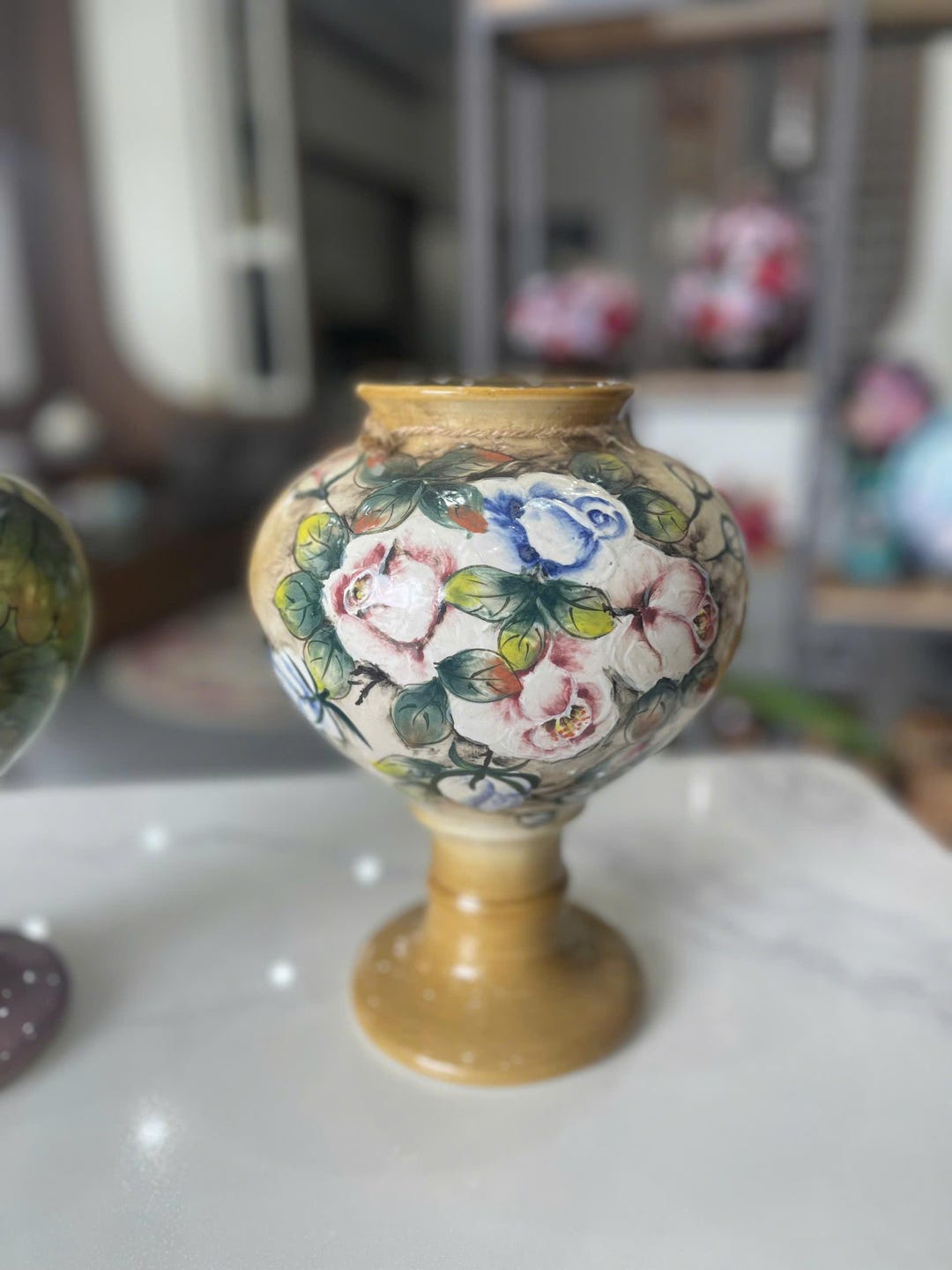 Short and Fat Ceramic Flower Vase With Yellow Theme, White Flower Glaze ...