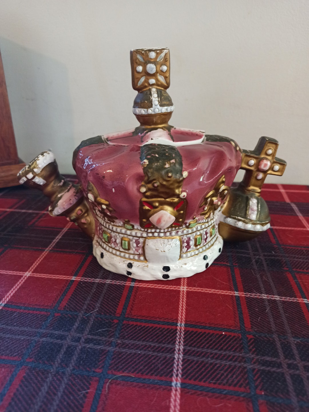 Vintage Novelty Crown Teapot. - Etsy