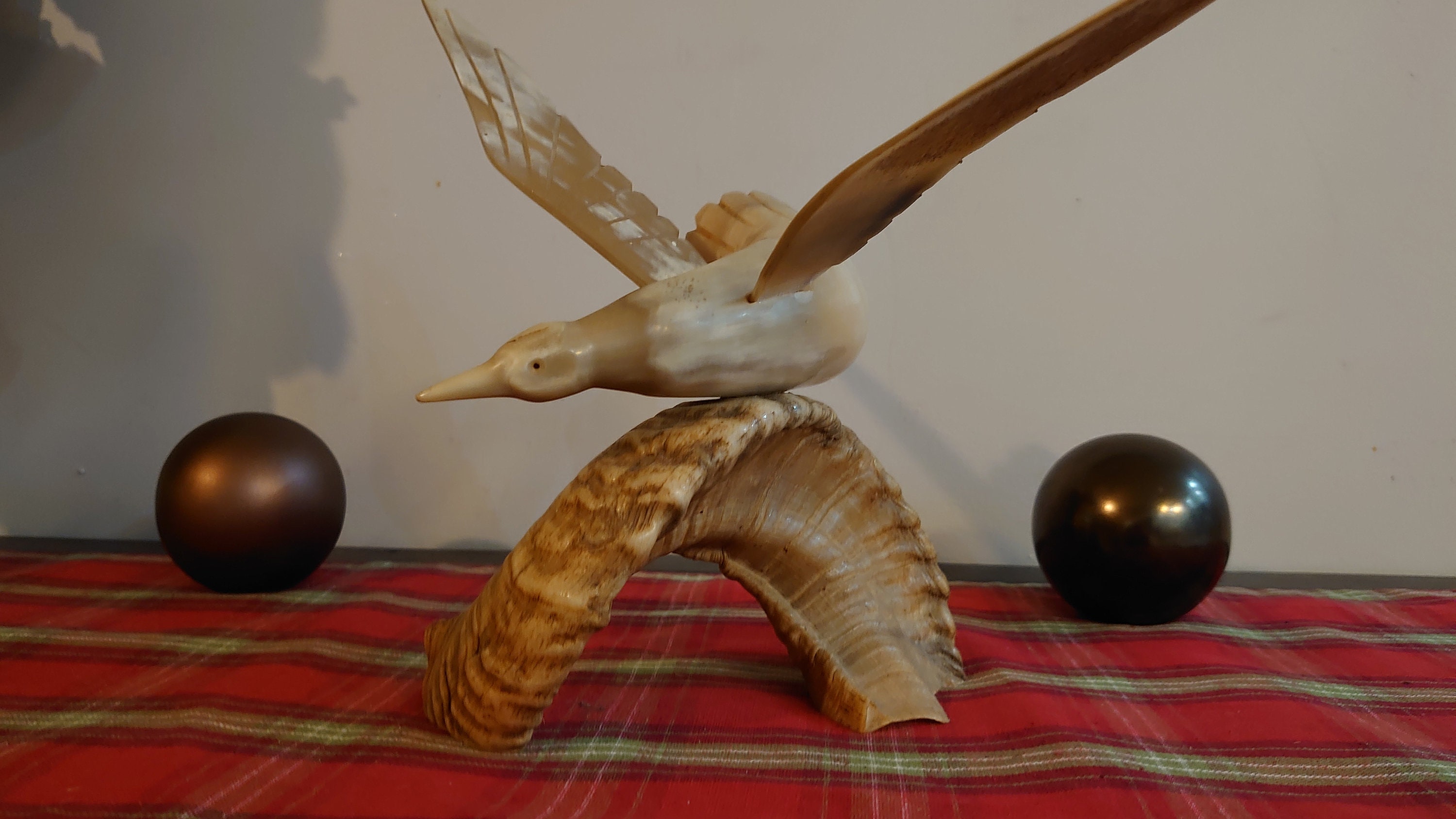Unique Seagull in Flight Sculpture Carved From Animal Horn ...