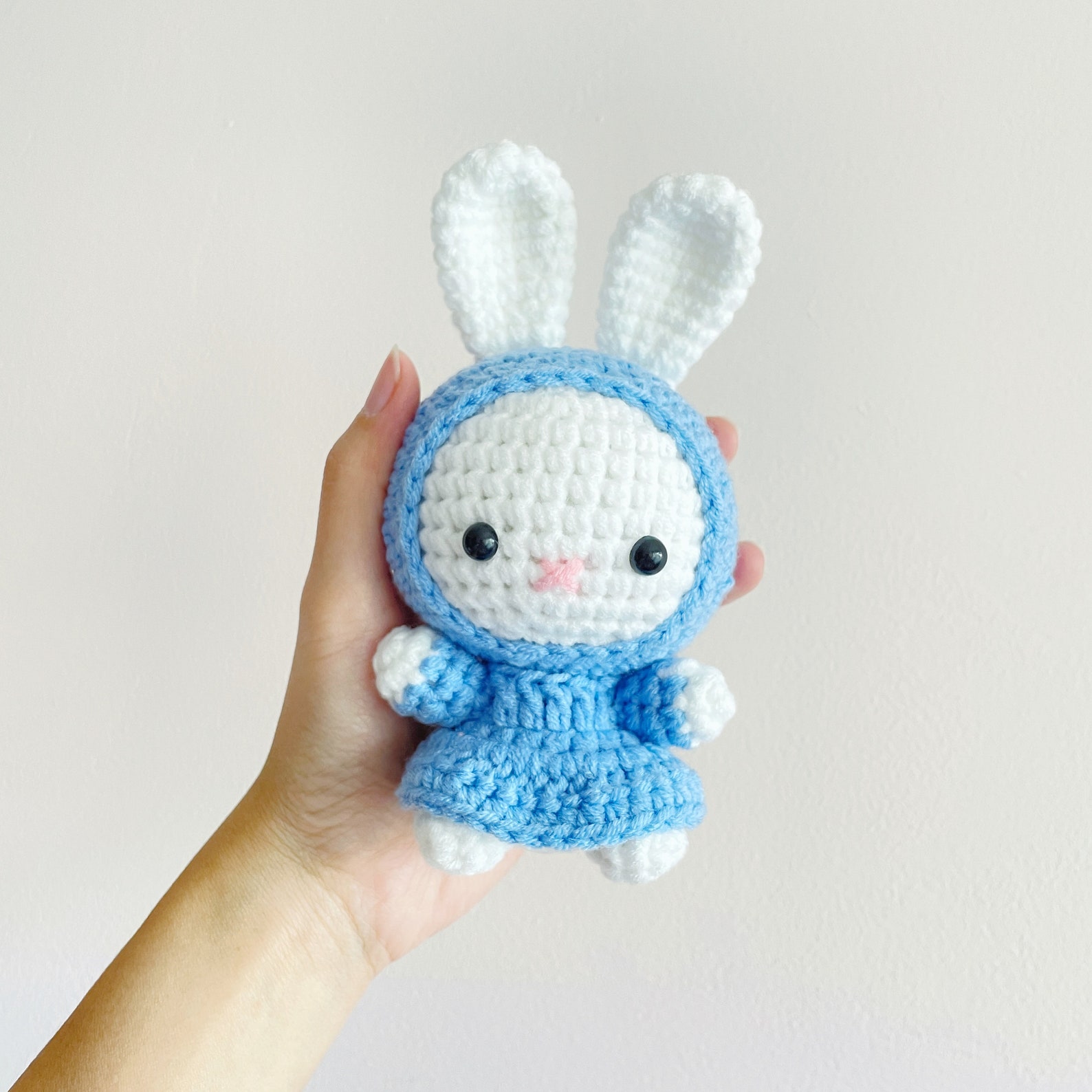 Crochet Pattern : Bun Bun Rabbit Amigurumi PDF Pattern | Etsy