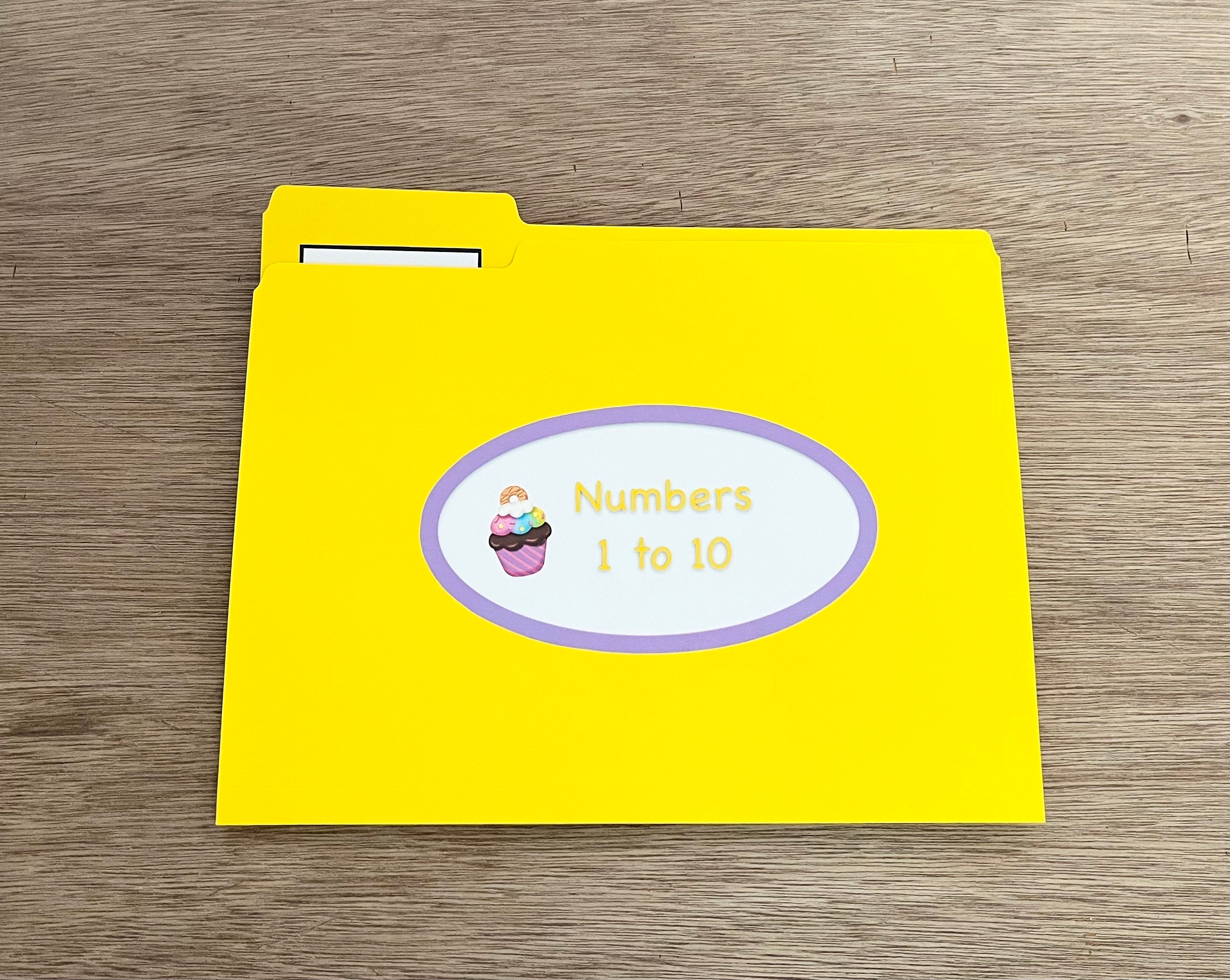 Numbers File Folder Game - Cupcakes - Numbers to 10 - Matching Numbers ...