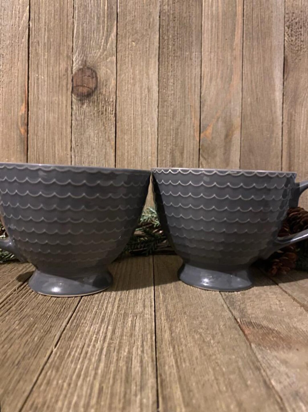 2 Signature Housewares Mug Cup Pad Print Embossed 14oz Footed Coffee ...