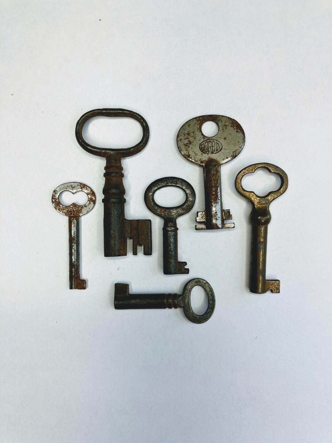 Vintage Keys Hallow Barrel Set of 6 Skeleton Rusty Primitive Craft ...