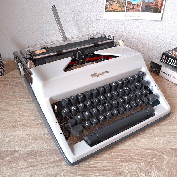 Antique Typewriter With Case - Etsy