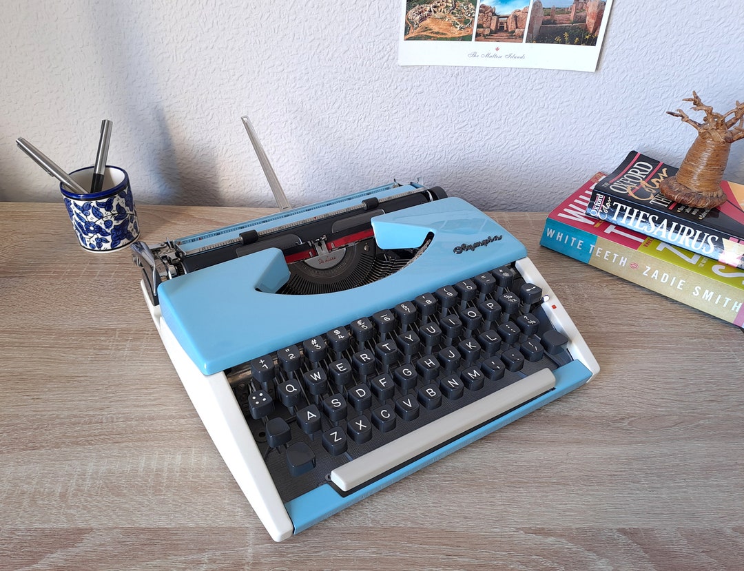 Custom-painted Script cursive Olympia SF Typewriter With Case, User ...