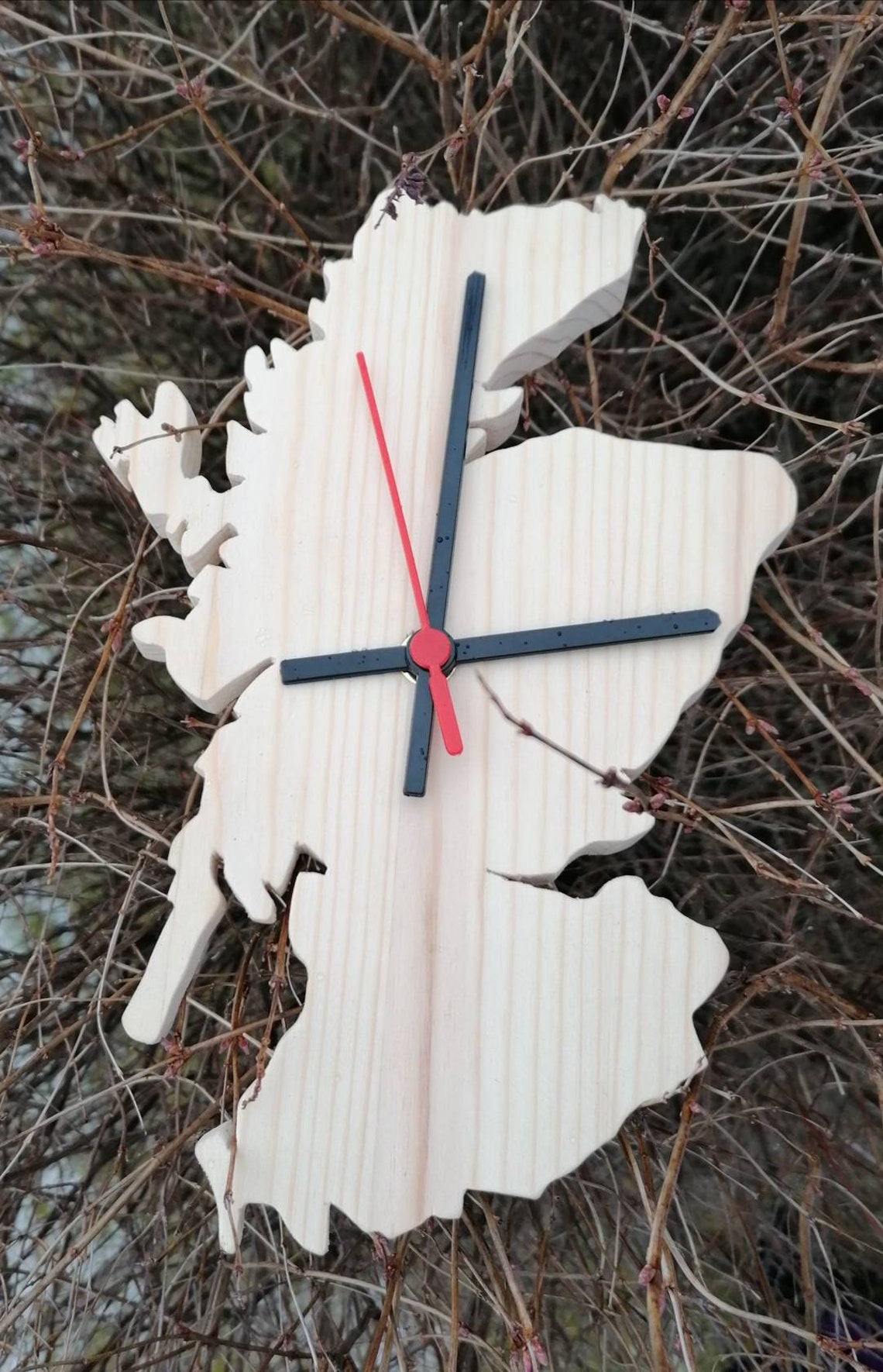 Handmade Scotland Map Wooden Clock - Etsy