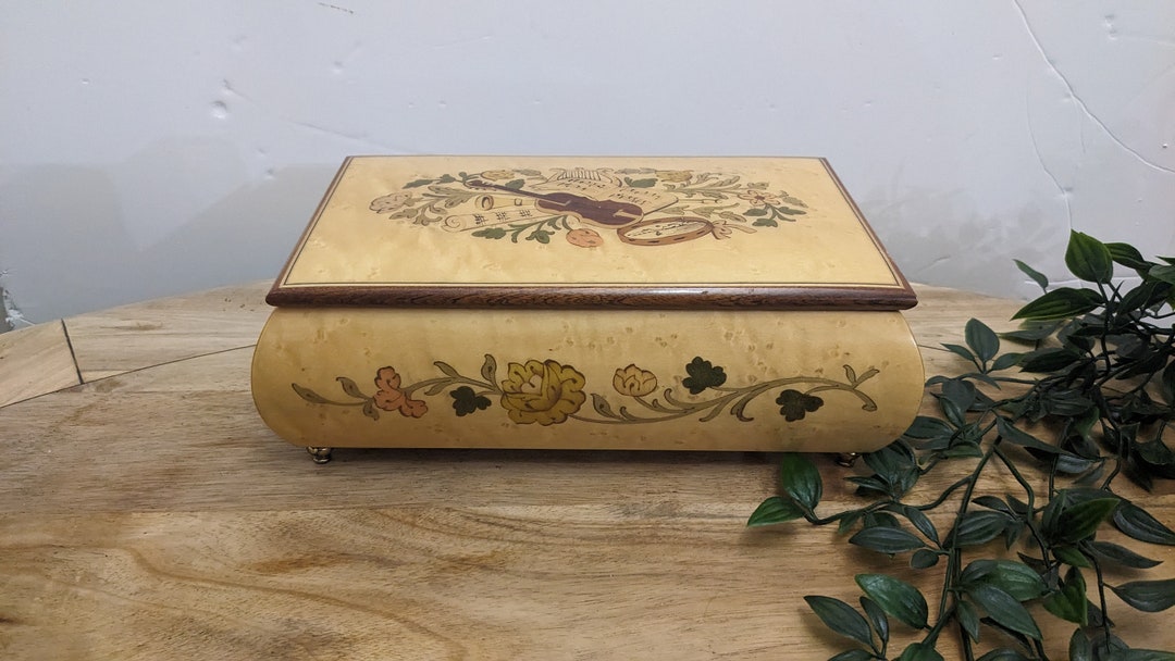 Vintage Italian Sorrento Love Story Music Box - Etsy