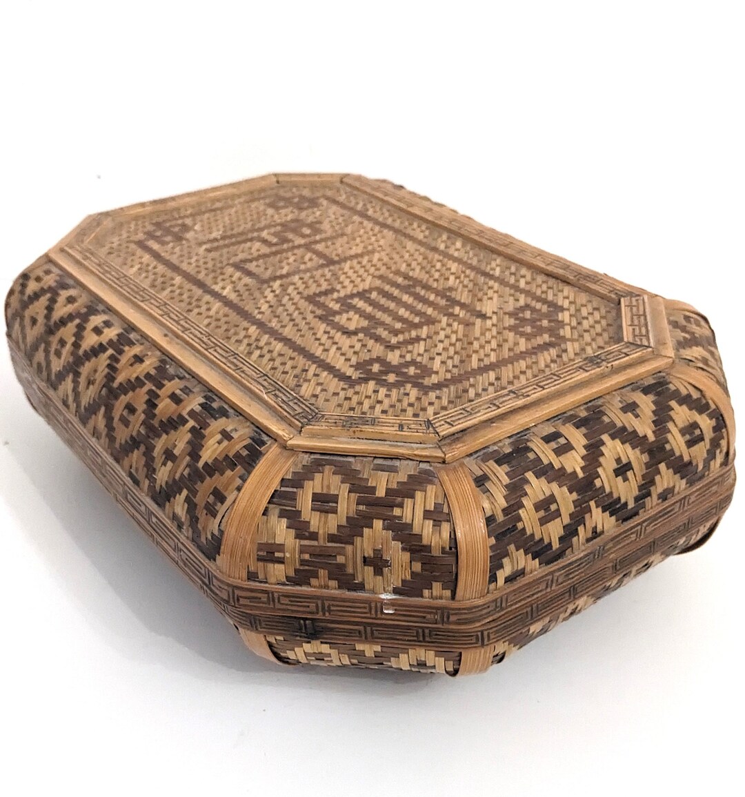 Woven Wicker Rectangular Lidded Box - Etsy