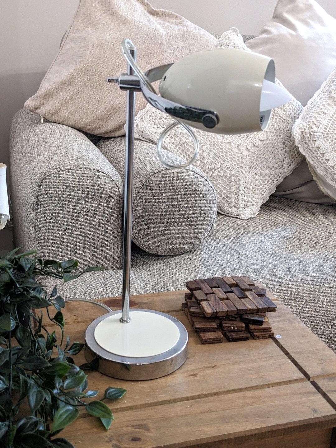 Vintage Eyeball Space Age Table Lamp - Etsy
