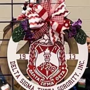 Licensed Delta Sigma Theta Crest Door Hanger - Etsy