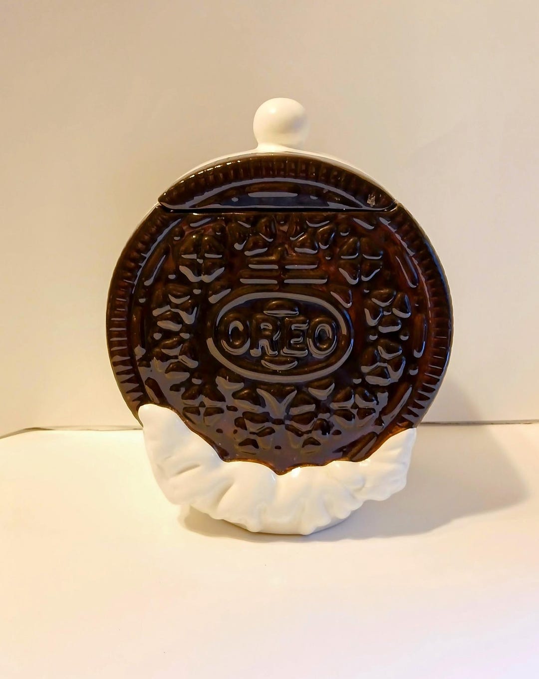 White Ceramic Oreo Cookie Shape Cookie Jar Used - Etsy