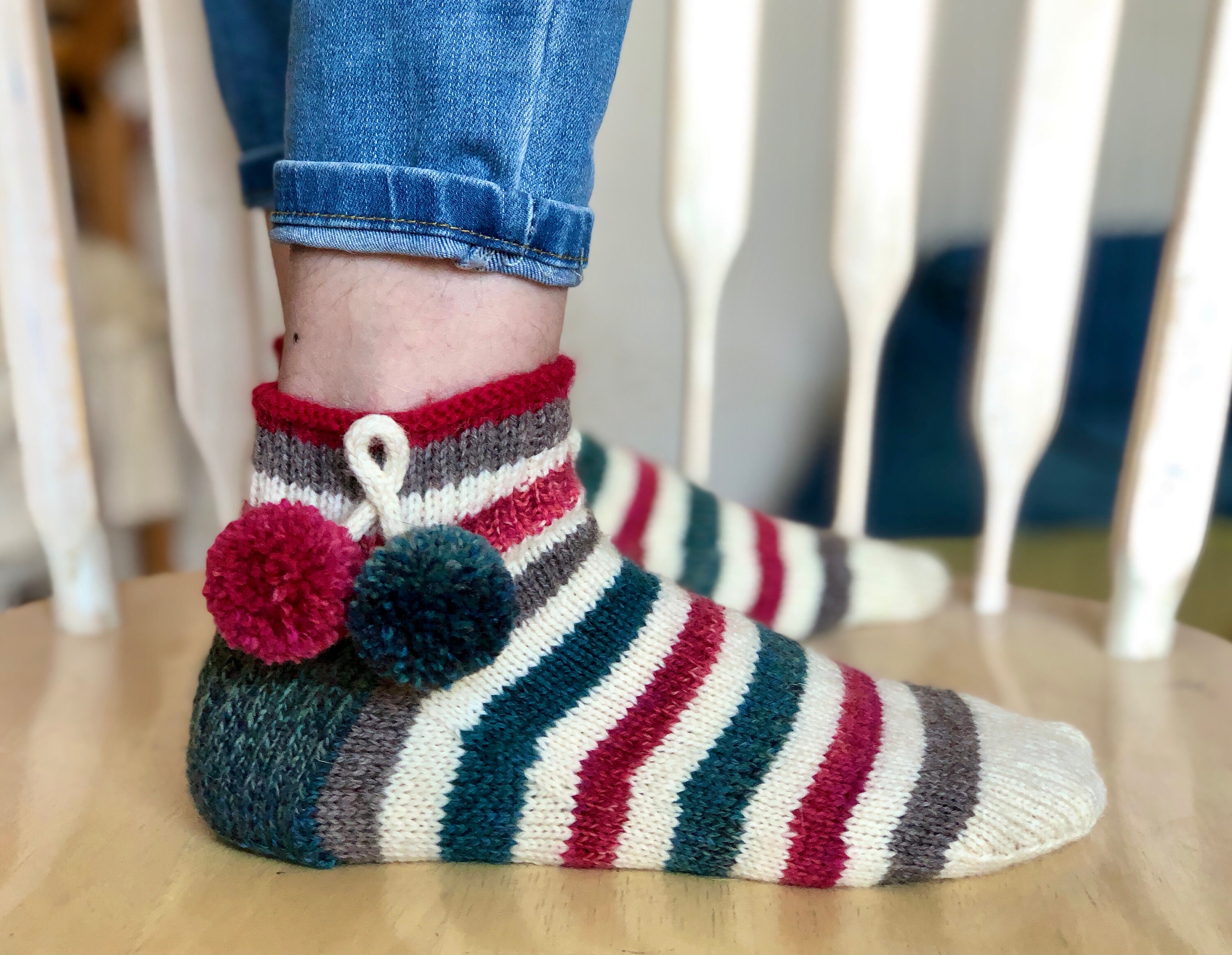 Welcome Spring Socks Knitting Pattern. Instant Download | Etsy