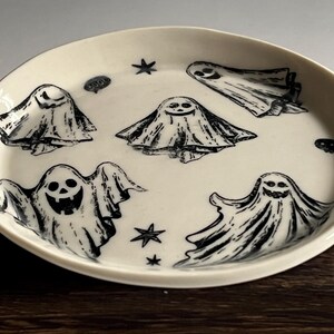 Handmade Ceramic Round Dish Slab Plate With Classic Ghosts and Boo ...
