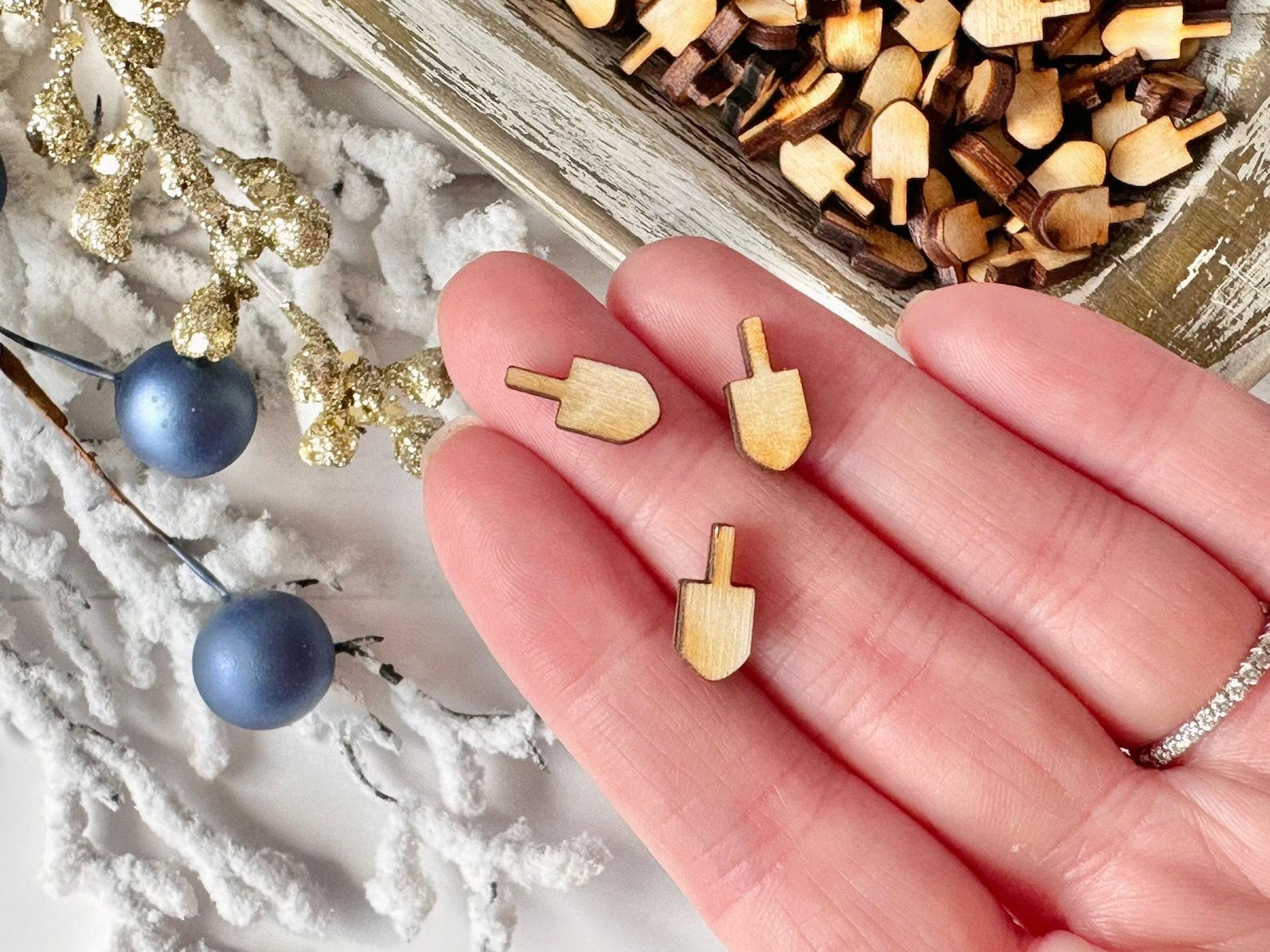 Extra Tiny Wood Dreidel Cut Outs | Wood Confetti | DIY Crafts | Tiered ...