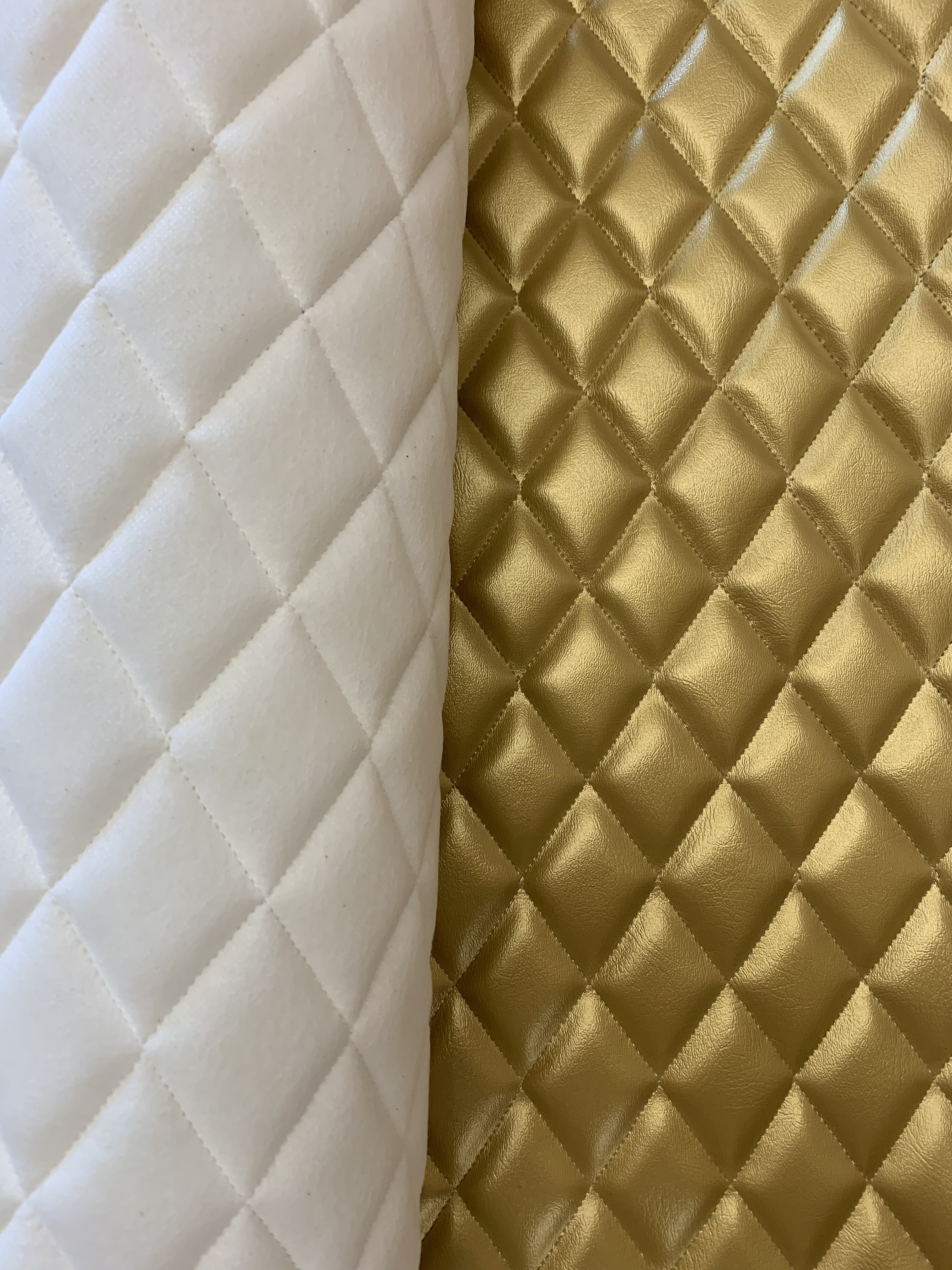 Vinyl Diamond Fabric / Quilt Fabric / 2"x3" Quilted Fabric With 3/8 ...