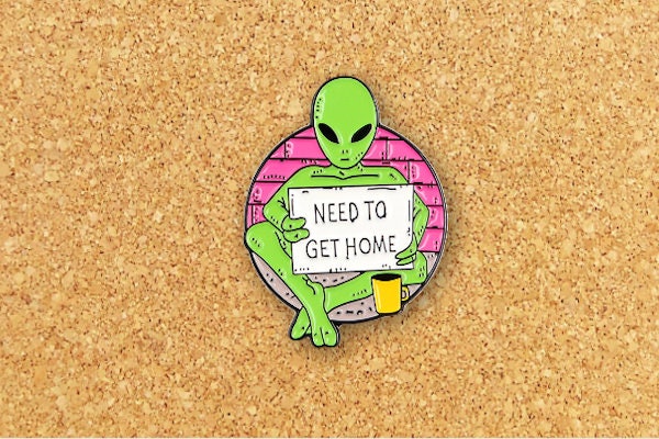 Alien Enamel Pin Funny Enamel Pin - Etsy