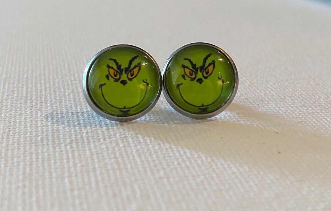 12mm & 8mm Grinch Face Studs - Etsy