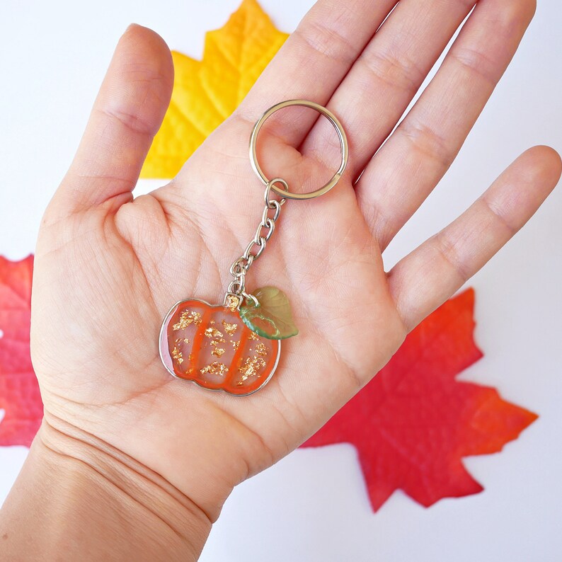 Pumpkin Keychain, Fall Decoration Gift, Autumn Key Fob, Cute Pumpkin ...