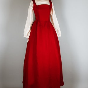 Authentic RENAISSANCE DRESS in Cherry Red Linen, Historically Inspired ...