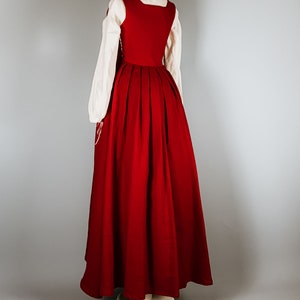 Authentic RENAISSANCE DRESS in Cherry Red Linen, Historically Inspired ...